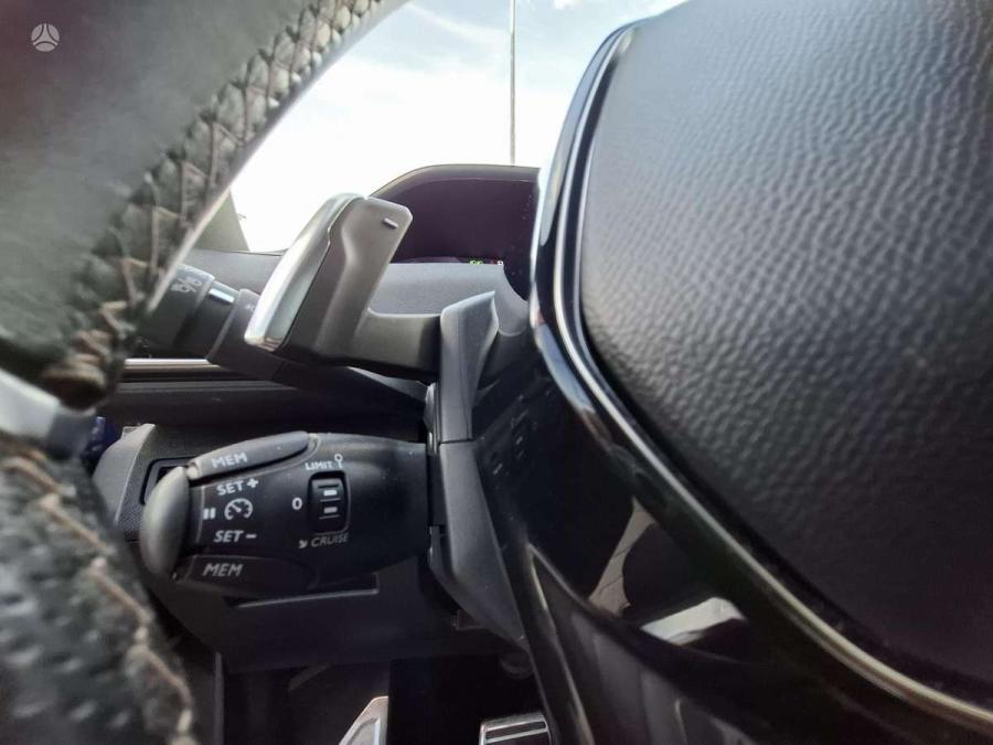 Blue Peugeot 3008 2019 in Utena, with an engine capacity of 1.50 L and mileage of 141 thousand km for 14950 €, photo 28 on AUTOMOTO.COM.LV