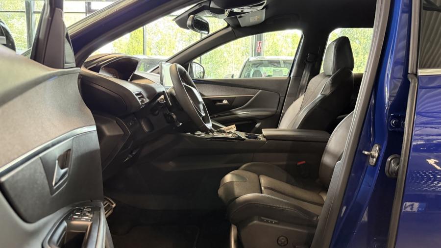 Zils Peugeot 3008 2019 Rīga, ar dzinēja tilpumu 1.60 L un nobraukumu 156 tūkst. km par 13900 €, foto 12 vietnē AUTOMOTO.COM.LV