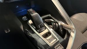 Zils Peugeot 3008 2019 Rīga, ar dzinēja tilpumu 1.60 L un nobraukumu 156 tūkst. km par 13900 €, foto 25 vietnē AUTOMOTO.COM.LV