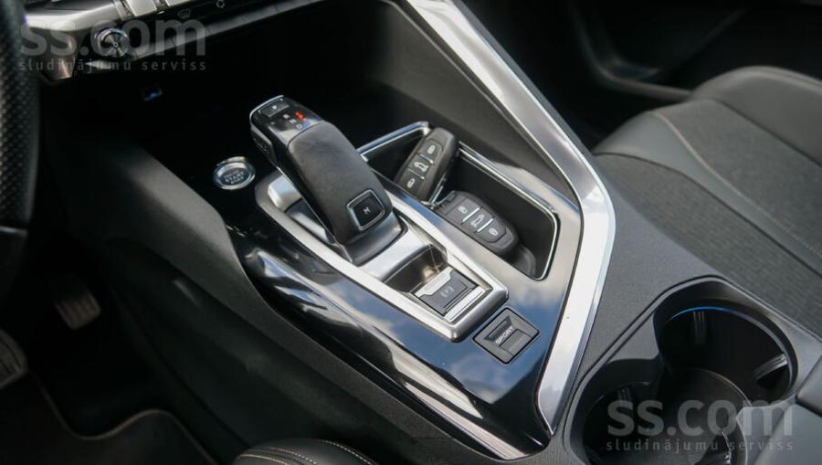 Zils Peugeot 3008 2020 Rīga, ar dzinēja tilpumu 1.20 L un nobraukumu 48 tūkst. km par 14950 €, foto 18 vietnē AUTOMOTO.COM.LV