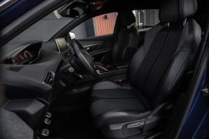 Blue Peugeot 3008 2020 in Jelgava, with an engine capacity of 1.20 L and mileage of 124 thousand km for 11200 €, photo 16 on AUTOMOTO.COM.LV