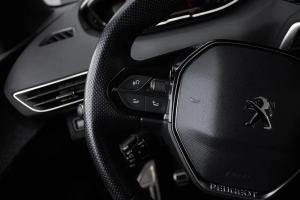 Blue Peugeot 3008 2020 in Jelgava, with an engine capacity of 1.20 L and mileage of 124 thousand km for 11200 €, photo 29 on AUTOMOTO.COM.LV