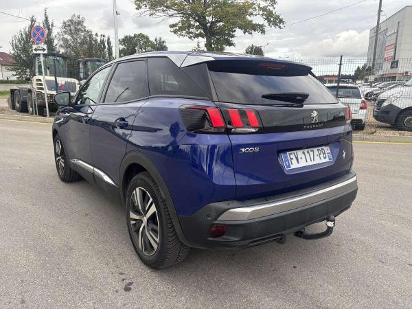 Пежо 3008 2020 в Таураге на AUTOMOTO.COM.LV Синий Пежо 3008 2020 в Таураге, объемом двигателя 1.50 л и пробегом 180 тыс. км за 9800 €, фото 8 на AUTOMOTO.COM.LV