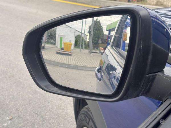 Пежо 3008 2020 в Таураге на AUTOMOTO.COM.LV Синий Пежо 3008 2020 в Таураге, объемом двигателя 1.50 л и пробегом 180 тыс. км за 9800 €, фото 11 на AUTOMOTO.COM.LV