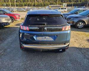 Blue Peugeot 3008 2021 in Vilnius, with an engine capacity of 1.20 L and mileage of 172 thousand km for 14762 €, photo 6 on AUTOMOTO.COM.LV