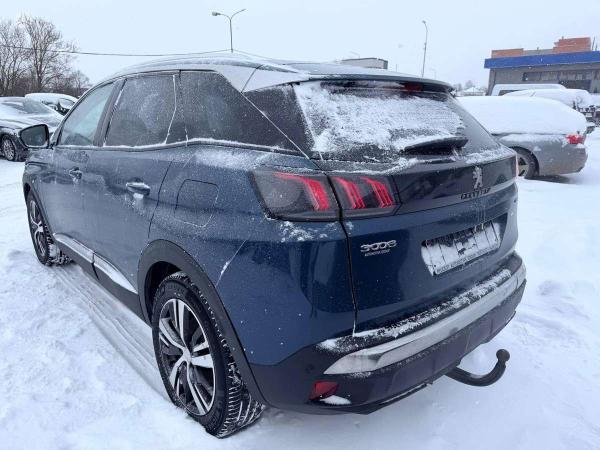 Blue Peugeot 3008 2021 in Siauliai, with an engine capacity of 1.60 L and mileage of 154 thousand km for 14650 €, photo 6 on AUTOMOTO.COM.LV
