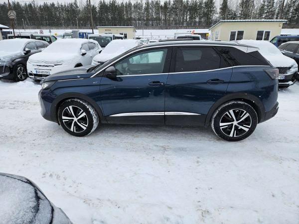 Blue Peugeot 3008 2021 in Vilnius, with an engine capacity of 1.20 L and mileage of 151 thousand km for 16335 €, photo 8 on AUTOMOTO.COM.LV