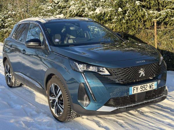 Blue Peugeot 3008 2021 in Kaunas, with an engine capacity of 1.60 L and mileage of 112 thousand km for 18290 €, photo 1 on AUTOMOTO.COM.LV