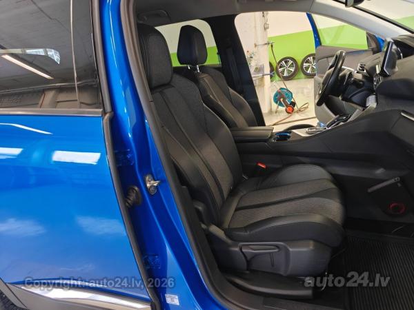 Blue Peugeot 3008 2021 in Tallinn, with an engine capacity of 1.50 L and mileage of 172 thousand km for 15450 €, photo 11 on AUTOMOTO.COM.LV