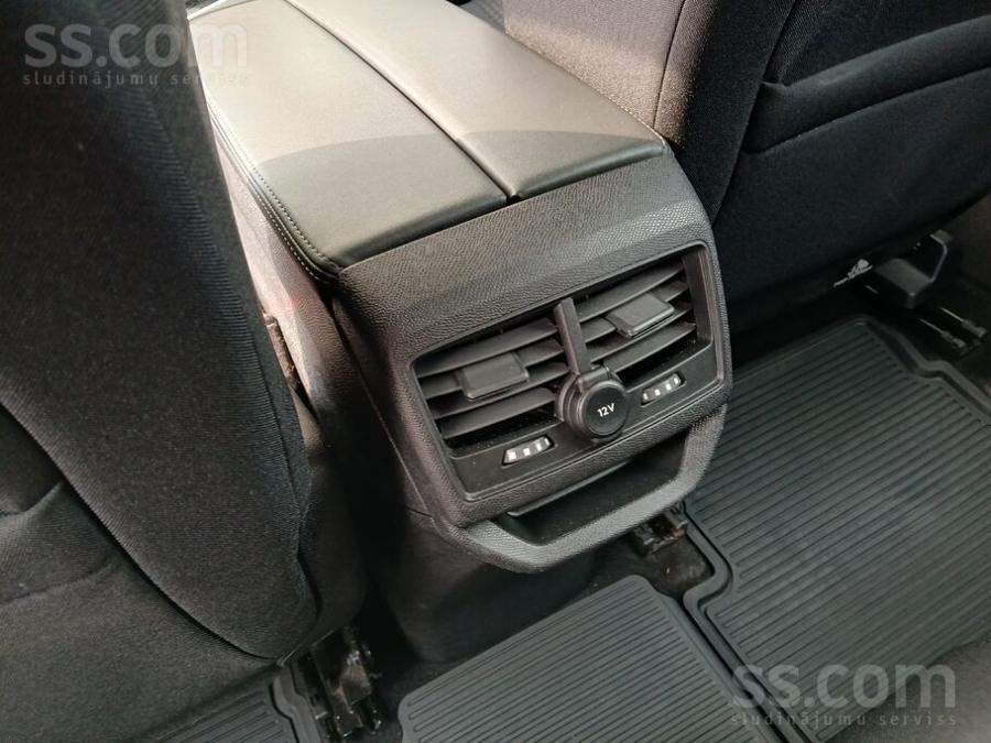 Blue Peugeot 3008 2021 in Riga, with an engine capacity of 1.20 L and mileage of 64 thousand km for 19800 €, photo 30 on AUTOMOTO.COM.LV