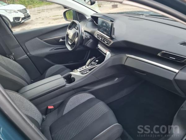 Blue Peugeot 3008 2021 in Jelgava, with an engine capacity of 1.20 L and mileage of 0 thousand km for 15900 €, photo 9 on AUTOMOTO.COM.LV