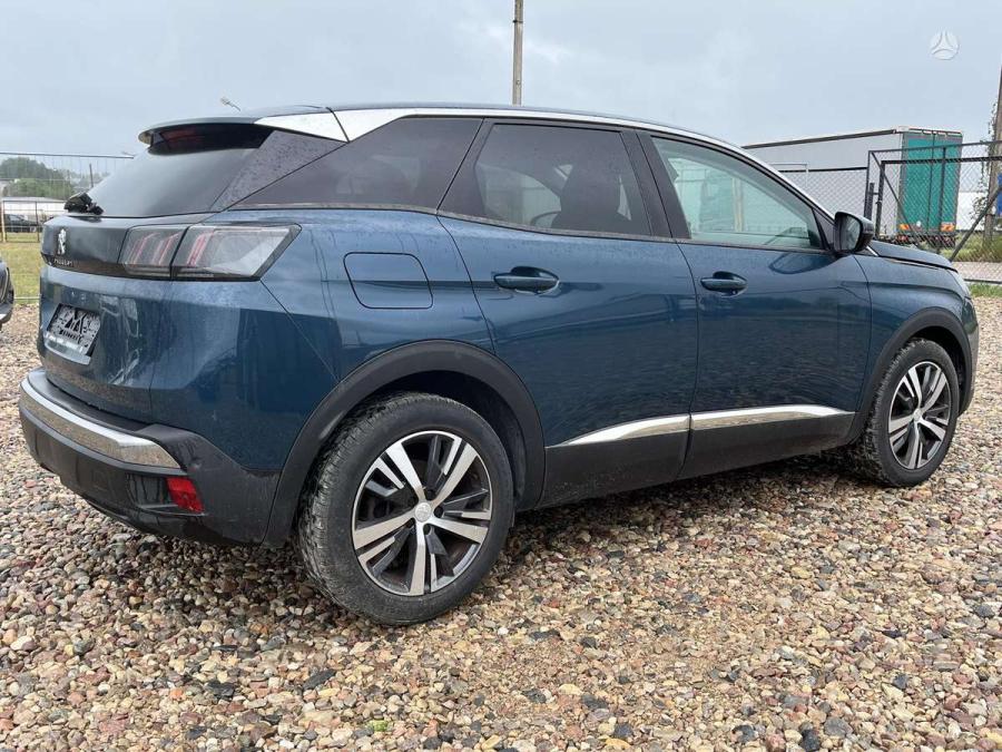 Blue Peugeot 3008 2021 in Vilnius, with an engine capacity of 1.50 L and mileage of 152 thousand km for 13673 €, photo 7 on AUTOMOTO.COM.LV