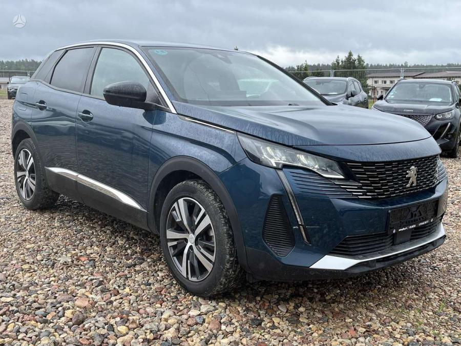 Blue Peugeot 3008 2021 in Vilnius, with an engine capacity of 1.50 L and mileage of 152 thousand km for 13673 €, photo 8 on AUTOMOTO.COM.LV