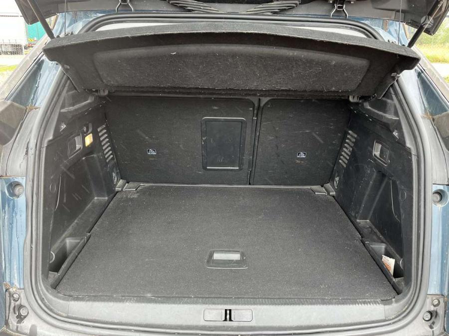 Blue Peugeot 3008 2021 in Vilnius, with an engine capacity of 1.50 L and mileage of 152 thousand km for 13673 €, photo 11 on AUTOMOTO.COM.LV