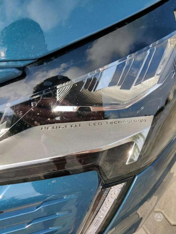 Zils Peugeot 3008 2021 Viļņa, ar dzinēja tilpumu 1.60 L un nobraukumu 159 tūkst. km par 16200 €, foto 9 vietnē AUTOMOTO.COM.LV