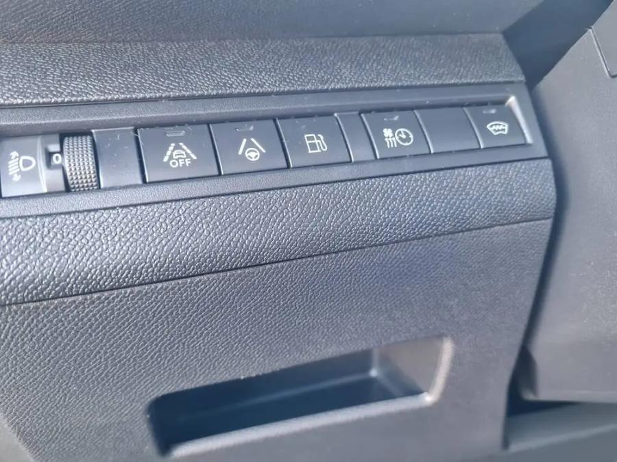 Zils Peugeot 3008 2021 Jelgava, ar dzinēja tilpumu 1.60 L un nobraukumu 156 tūkst. km par 16490 €, foto 18 vietnē AUTOMOTO.COM.LV