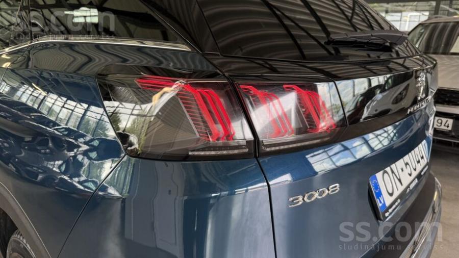 Zils Peugeot 3008 2021 Rīga, ar dzinēja tilpumu 1.50 L un nobraukumu 96 tūkst. km par 16900 €, foto 10 vietnē AUTOMOTO.COM.LV