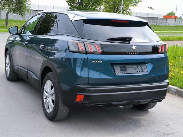 Blue Peugeot 3008 2021 in Siauliai, with an engine capacity of 1.50 L and mileage of 188 thousand km for 14700 €, photo 5 on AUTOMOTO.COM.LV