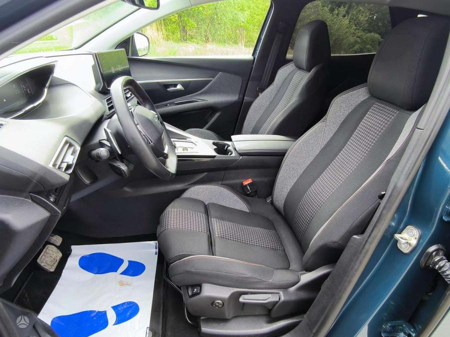 Zils Peugeot 3008 2021 Šauļi, ar dzinēja tilpumu 1.50 L un nobraukumu 188 tūkst. km par 14700 €, foto 13 vietnē AUTOMOTO.COM.LV