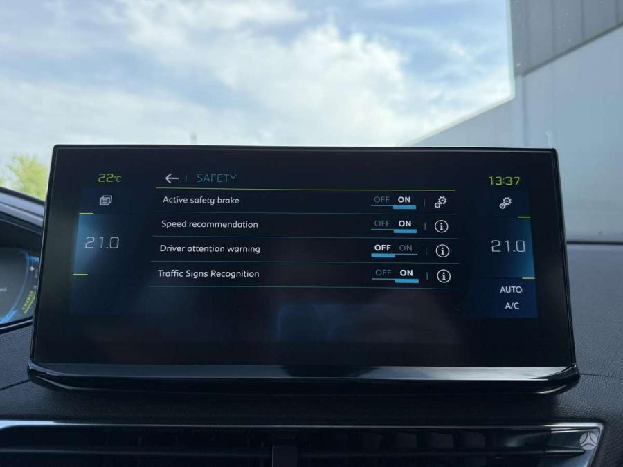 Синий Пежо 3008 2021 в Каунас, объемом двигателя 1.60 л и пробегом 148 тыс. км за 15900 €, фото 33 на AUTOMOTO.COM.LV