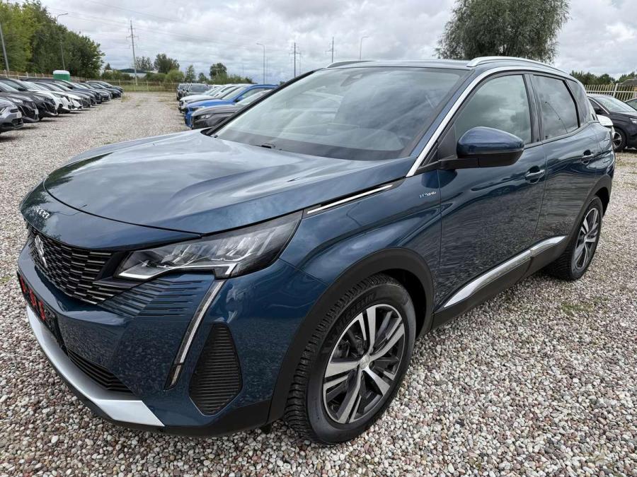Blue Peugeot 3008 2021 in Marijampole, with an engine capacity of 1.60 L and mileage of 113 thousand km for 16995 €, photo 1 on AUTOMOTO.COM.LV