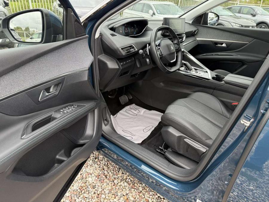 Blue Peugeot 3008 2021 in Marijampole, with an engine capacity of 1.60 L and mileage of 113 thousand km for 16995 €, photo 29 on AUTOMOTO.COM.LV