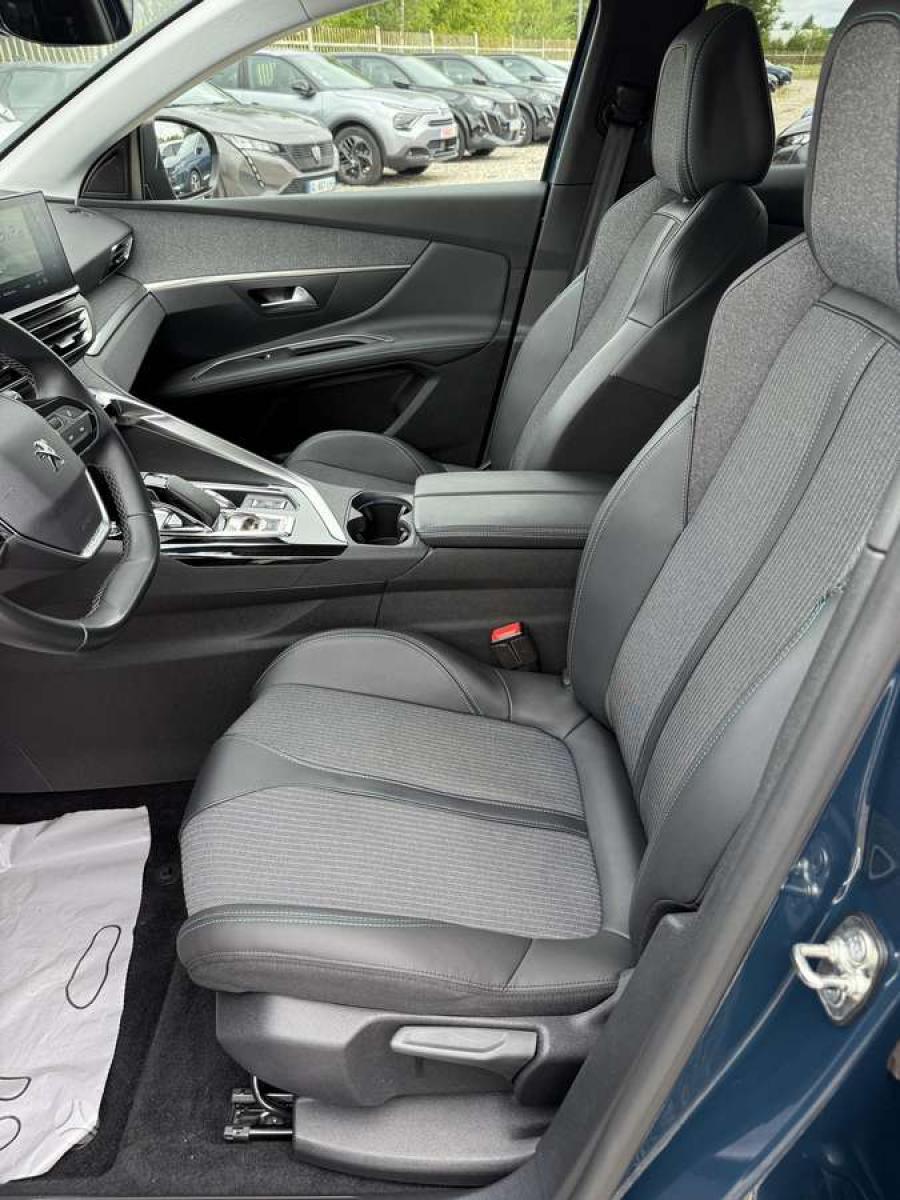 Blue Peugeot 3008 2021 in Marijampole, with an engine capacity of 1.60 L and mileage of 113 thousand km for 16995 €, photo 30 on AUTOMOTO.COM.LV