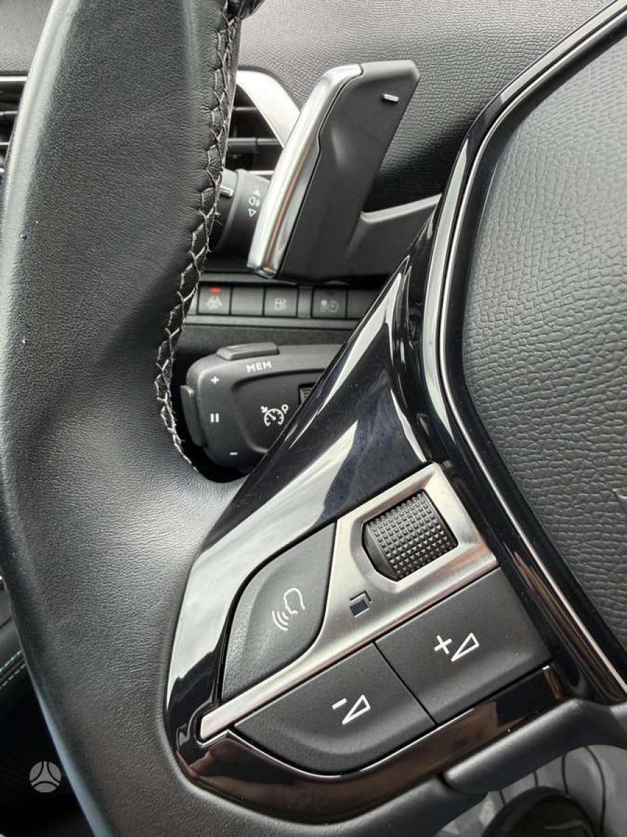 Blue Peugeot 3008 2021 in Marijampole, with an engine capacity of 1.60 L and mileage of 113 thousand km for 16995 €, photo 38 on AUTOMOTO.COM.LV