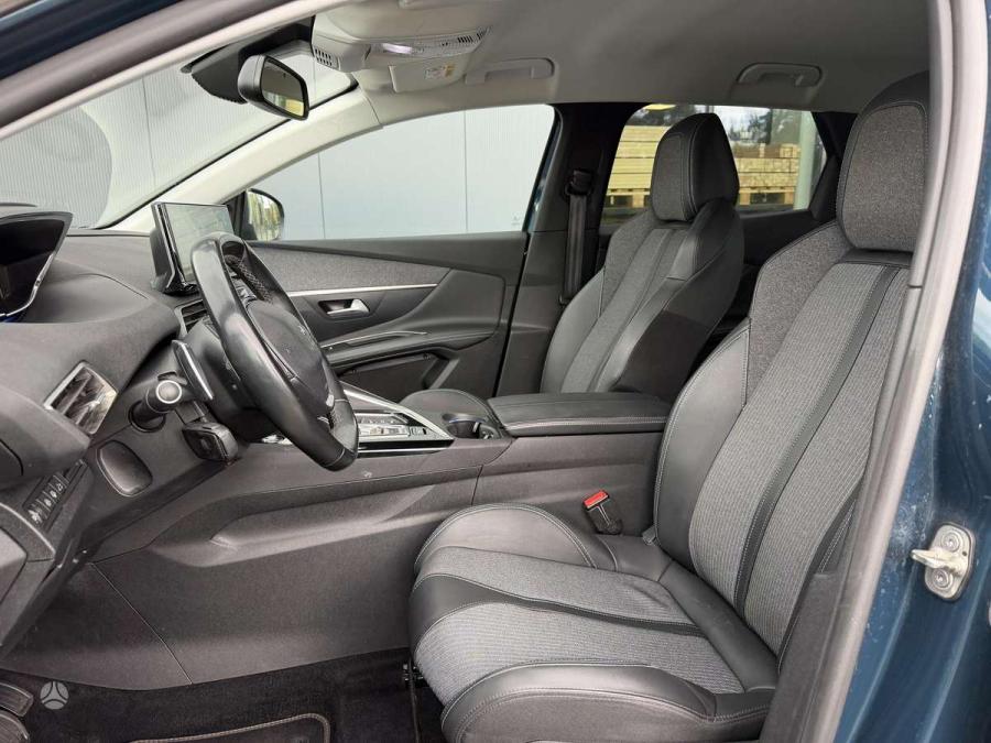 Blue Peugeot 3008 2021 in Kaunas, with an engine capacity of 1.20 L and mileage of 155 thousand km for 13800 €, photo 17 on AUTOMOTO.COM.LV