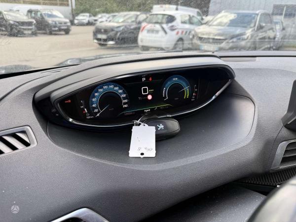 Peugeot 3008 2021 Kauņa vietnē Zils Peugeot 3008 2021 Kauņa, ar dzinēja tilpumu 1.60 L un nobraukumu 127 tūkst. km par 15900 €, foto 9 vietnē AUTOMOTO.COM.LV