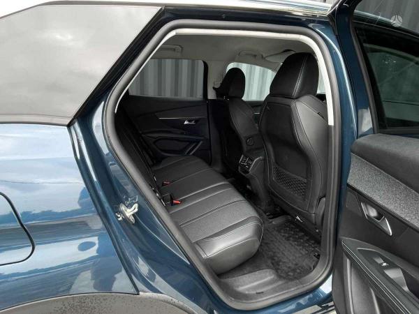 Blue Peugeot 3008 2021 in Vilnius, with an engine capacity of 1.20 L and mileage of 195 thousand km for 11900 €, photo 6 on AUTOMOTO.COM.LV
