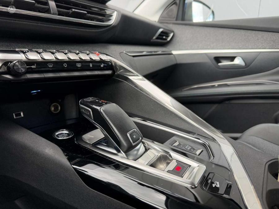 Zils Peugeot 3008 2021 Kauņa, ar dzinēja tilpumu 1.20 L un nobraukumu 155 tūkst. km par 13700 €, foto 26 vietnē AUTOMOTO.COM.LV