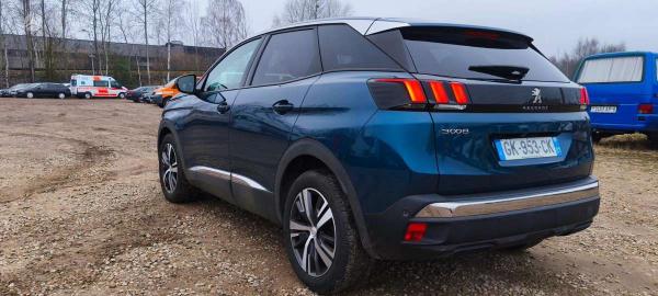 Zils Peugeot 3008 2022 Kauņa, ar dzinēja tilpumu 1.50 L un nobraukumu 154 tūkst. km par 16698 €, foto 5 vietnē AUTOMOTO.COM.LV
