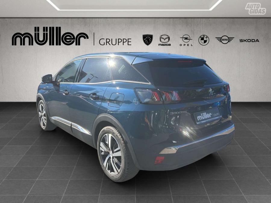 Blue Peugeot 3008 2022 in Kaunas, with an engine capacity of 1.60 L and mileage of 84 thousand km for 23781 €, photo 4 on AUTOMOTO.COM.LV
