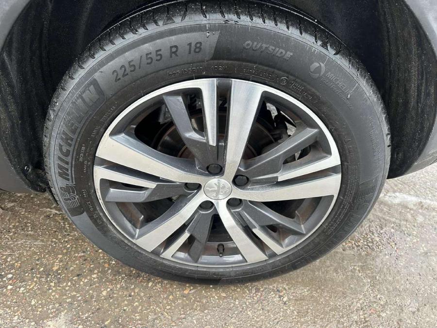 Zils Peugeot 3008 2022 Viļņa, ar dzinēja tilpumu 1.20 L un nobraukumu 176 tūkst. km par 15729 €, foto 7 vietnē AUTOMOTO.COM.LV