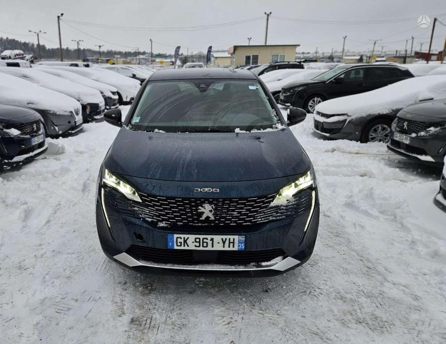 Zils Peugeot 3008 2022 Viļņa, ar dzinēja tilpumu 1.20 L un nobraukumu 135 tūkst. km par 15609 €, foto 2 vietnē AUTOMOTO.COM.LV