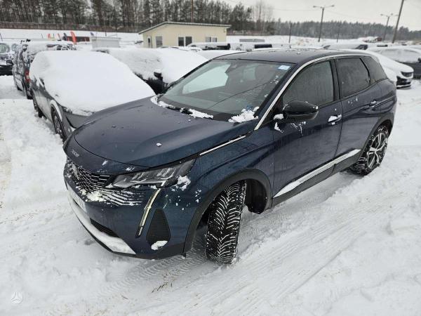 Blue Peugeot 3008 2022 in Vilnius, with an engine capacity of 1.20 L and mileage of 94 thousand km for 14399 €, photo 3 on AUTOMOTO.COM.LV