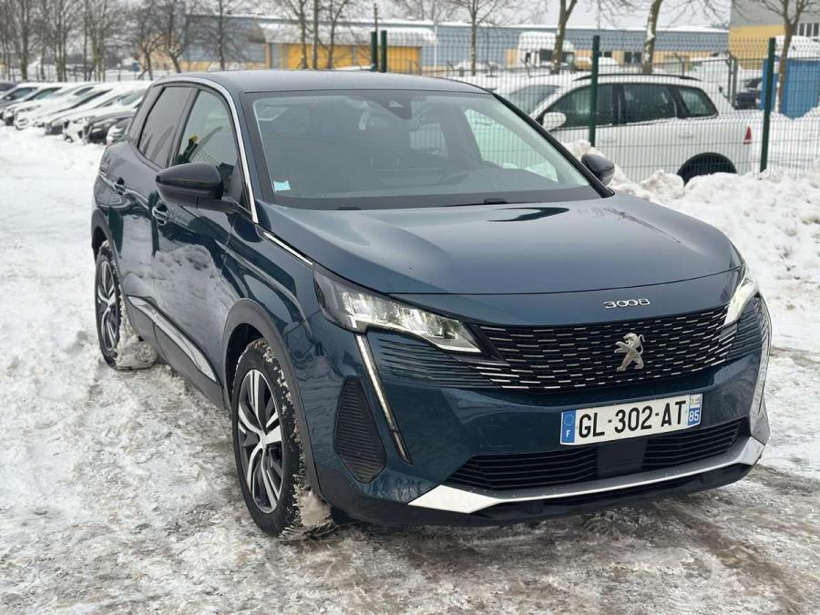 Blue Peugeot 3008 2022 in Klaipeda, with an engine capacity of 1.50 L and mileage of 167 thousand km for 16900 €, photo 5 on AUTOMOTO.COM.LV