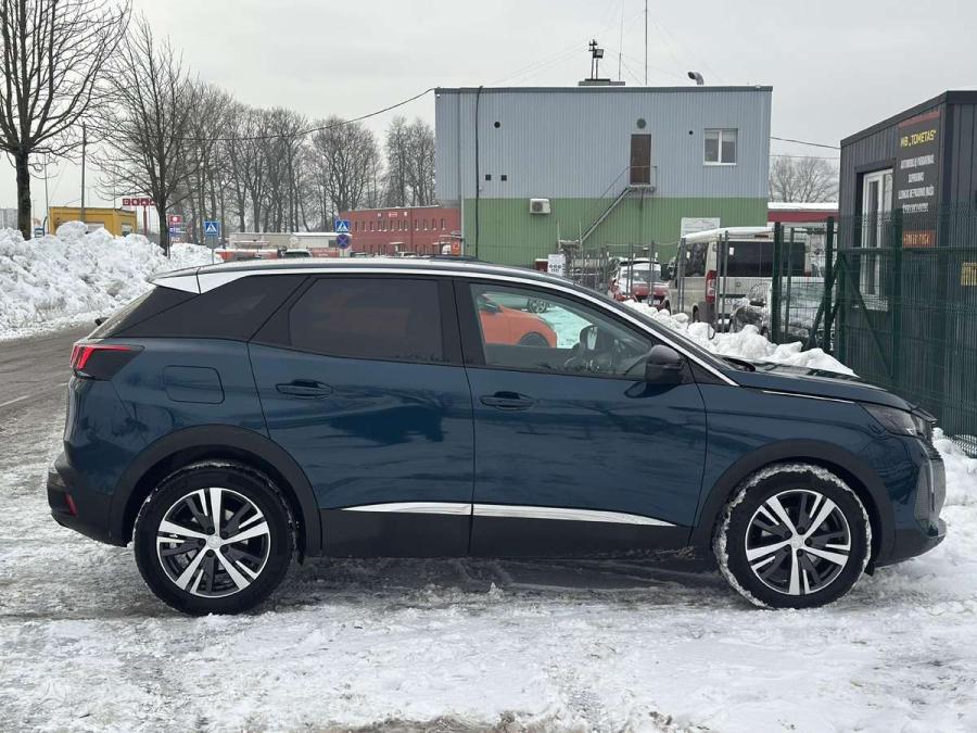 Blue Peugeot 3008 2022 in Klaipeda, with an engine capacity of 1.50 L and mileage of 167 thousand km for 16900 €, photo 6 on AUTOMOTO.COM.LV