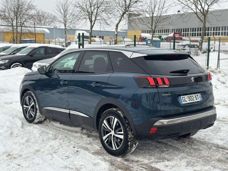 Blue Peugeot 3008 2022 in Klaipeda, with an engine capacity of 1.50 L and mileage of 167 thousand km for 16900 €, photo 8 on AUTOMOTO.COM.LV