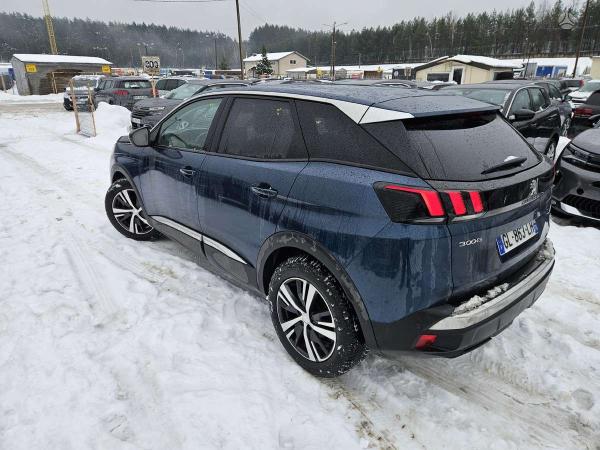 Blue Peugeot 3008 2022 in Vilnius, with an engine capacity of 1.20 L and mileage of 130 thousand km for 15367 €, photo 7 on AUTOMOTO.COM.LV