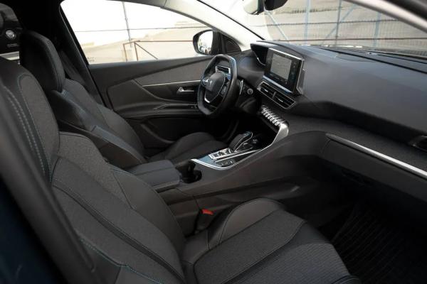 Zils Peugeot 3008 2022 Jelgava, ar dzinēja tilpumu 1.60 L un nobraukumu 92 tūkst. km par 17990 €, foto 8 vietnē AUTOMOTO.COM.LV