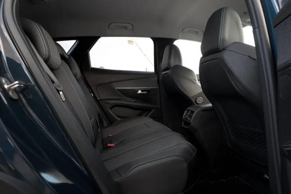 Zils Peugeot 3008 2022 Jelgava, ar dzinēja tilpumu 1.60 L un nobraukumu 92 tūkst. km par 17990 €, foto 9 vietnē AUTOMOTO.COM.LV