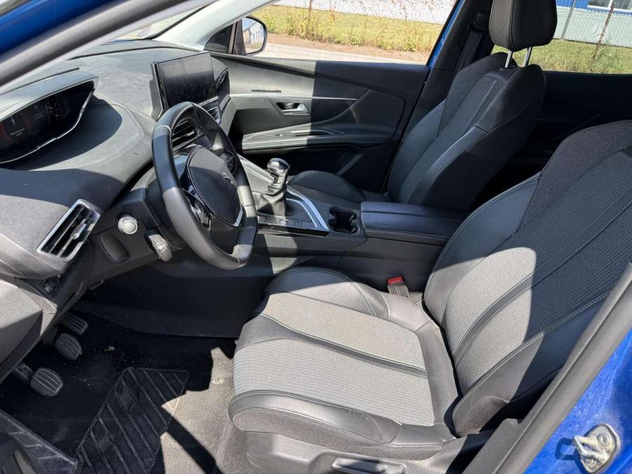 Blue Peugeot 3008 2022 in Taurage, with an engine capacity of 1.20 L and mileage of 157 thousand km for 13189 €, photo 16 on AUTOMOTO.COM.LV