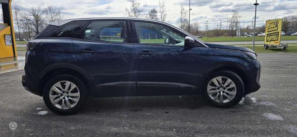 Blue Peugeot 3008 2022 in Kaunas, with an engine capacity of 1.50 L and mileage of 91 thousand km for 14157 €, photo 5 on AUTOMOTO.COM.LV