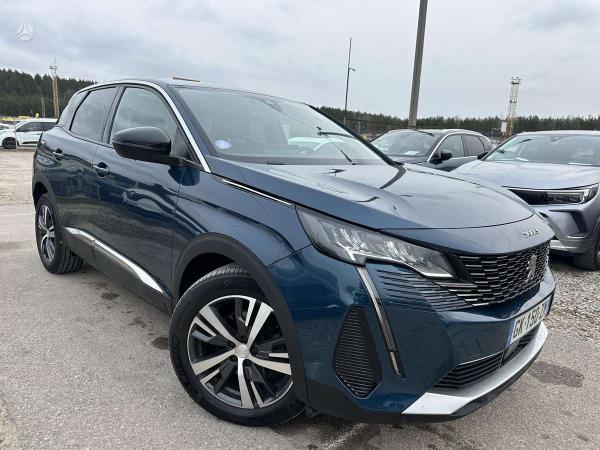 Blue Peugeot 3008 2022 in Vilnius, with an engine capacity of 1.20 L and mileage of 176 thousand km for 14519 €, photo 1 on AUTOMOTO.COM.LV