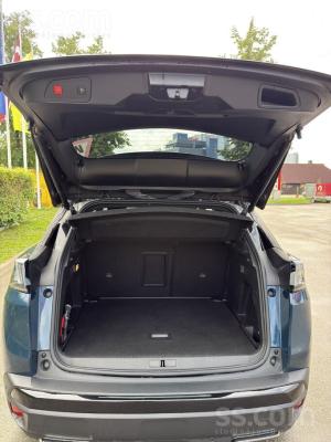 Blue Peugeot 3008 2022 in Riga, with an engine capacity of 1.50 L and mileage of 67 thousand km for 22900 €, photo 10 on AUTOMOTO.COM.LV