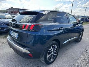 Blue Peugeot 3008 2022 in Vilnius, with an engine capacity of 1.20 L and mileage of 175 thousand km for 14519 €, photo 7 on AUTOMOTO.COM.LV