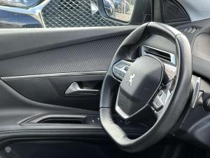 Blue Peugeot 3008 2022 in Vilnius, with an engine capacity of 1.20 L and mileage of 175 thousand km for 14519 €, photo 18 on AUTOMOTO.COM.LV