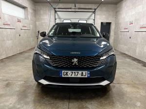 Blue Peugeot 3008 2022 in Marijampole, with an engine capacity of 1.50 L and mileage of 179 thousand km for 14278 €, photo 3 on AUTOMOTO.COM.LV